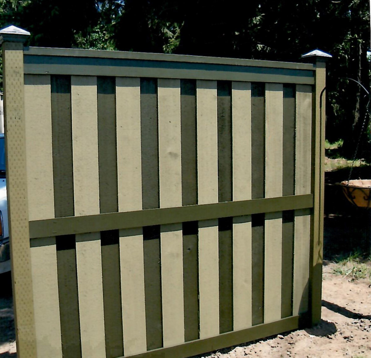 Functional and visually appealing custom gates | Baja Fence